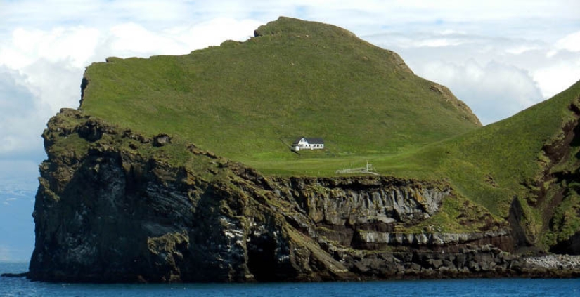 The 10 most inaccessible places on the planet - Pictolic